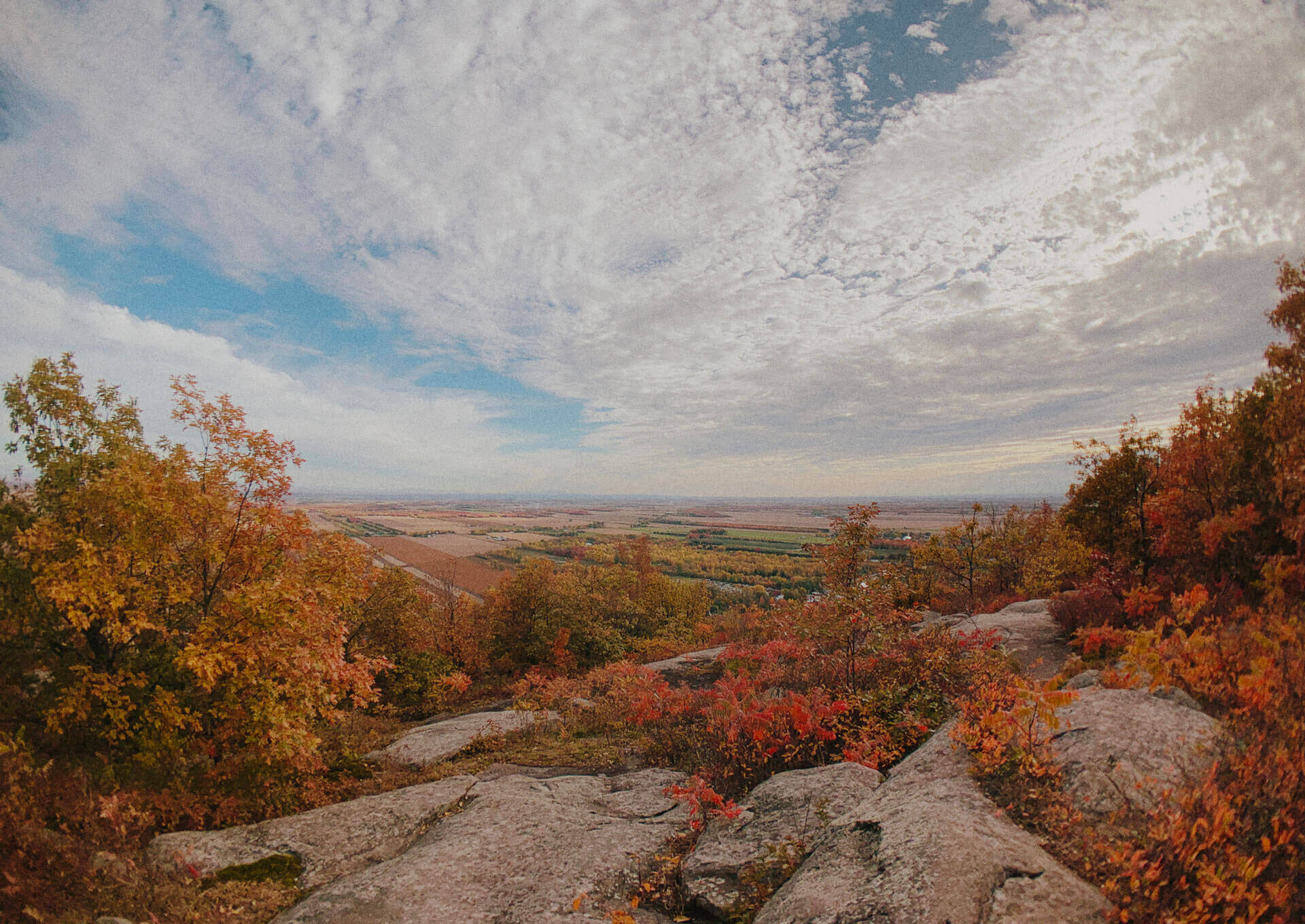 11 spectacular hikes to do in Quebec this fall | The Storytellers MTL